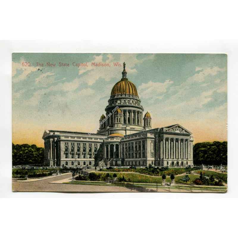 New State Capitol Madison Wisconsin vintage postcard